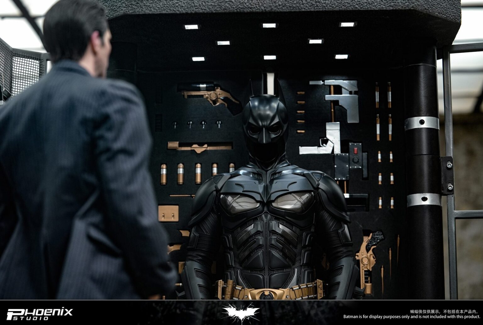 Batman Suit Cave - DC Comic - Phoenix - Monkey Hobby since 2017